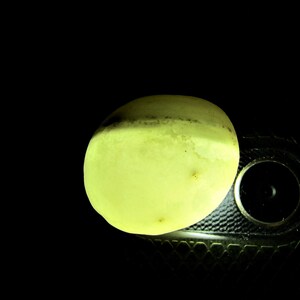 White Sheba Stone 19.10 Grams/ Cristobalite/rare Light Hugger/spherical ...