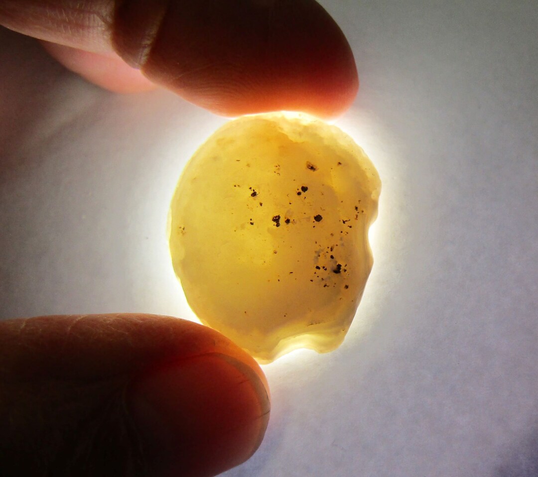 White Sheba Stone 46.10 Cts-9.22 Grams/ Cristobalite/rare Light Hugger ...