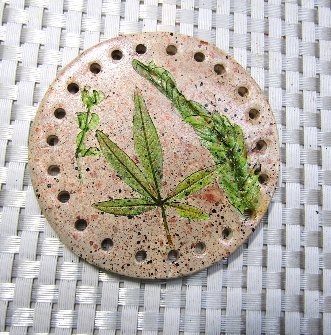 Imprinted Desert Leaves Pine Needle Basket Center/ceramic/basket ...