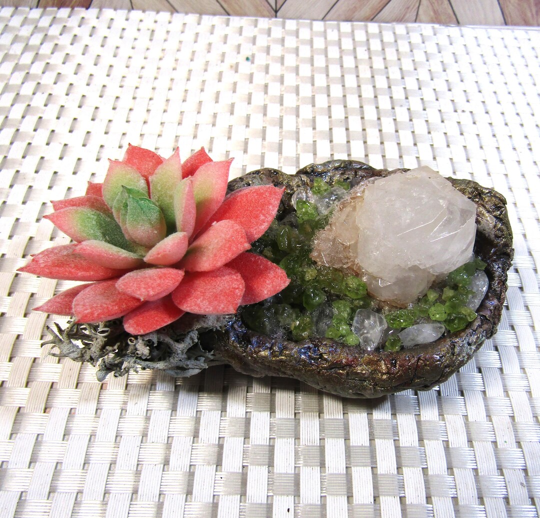 Crystal and Peridot Concrete Planter/ Succulent/rustic Decor/desktop ...
