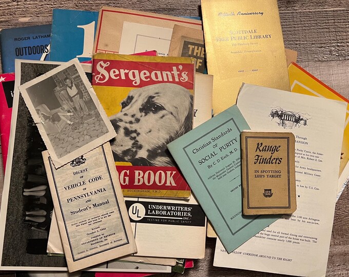 26 Bundle of Vintage Ephemera, 1950s, Books, Pamphlets, Collage Paper ...