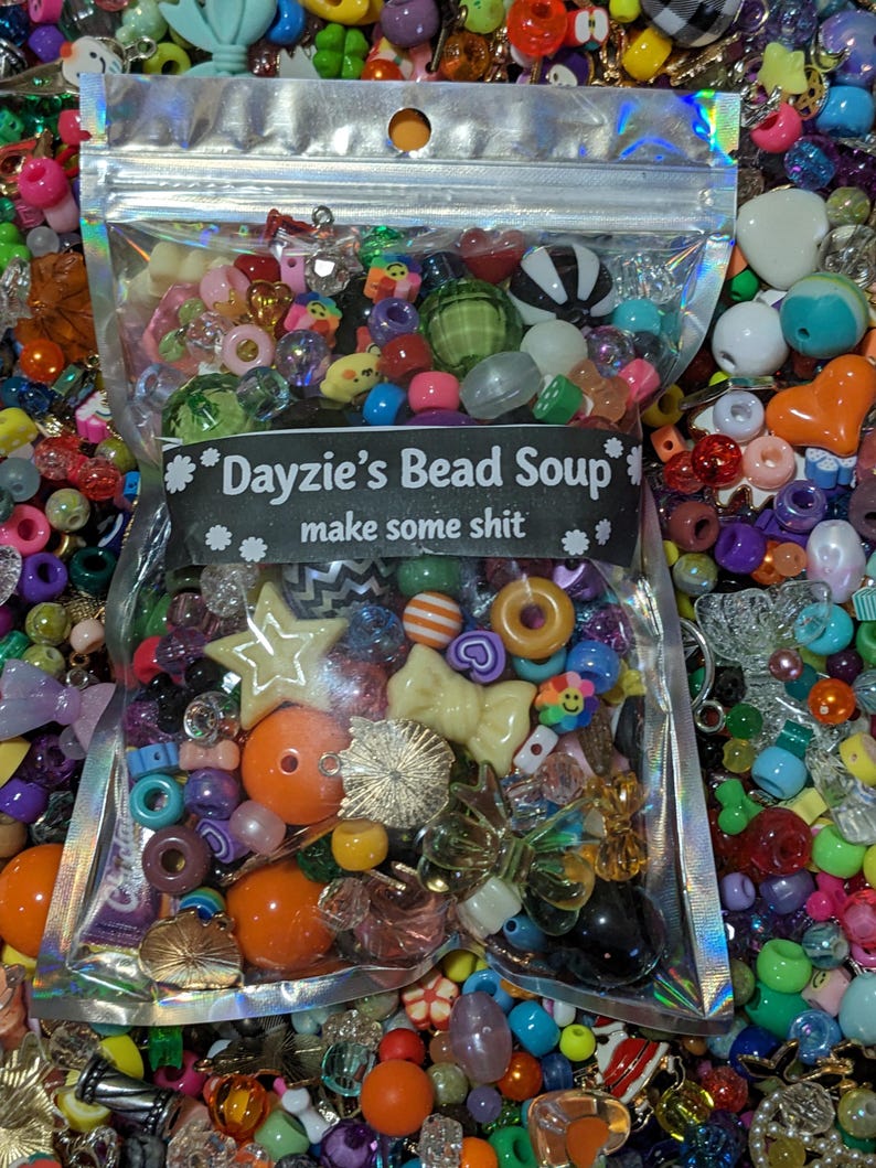 Bead Soup Mix – Jewelry Making Assortment, Pony Beads, Charms (8.6 Oz ...