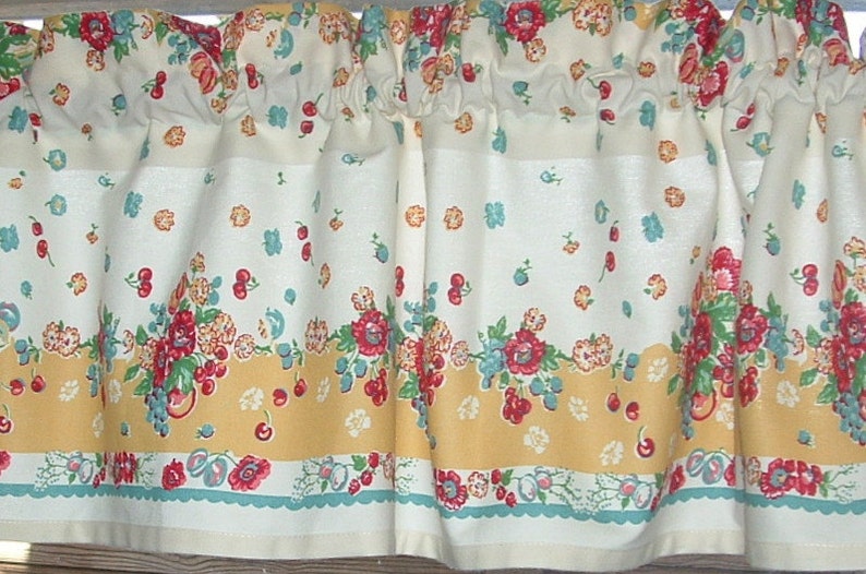 GARDEN FLORAL Cottage Core Valance Cotton 52 X 13 Retro KITCHEN 1940s ...