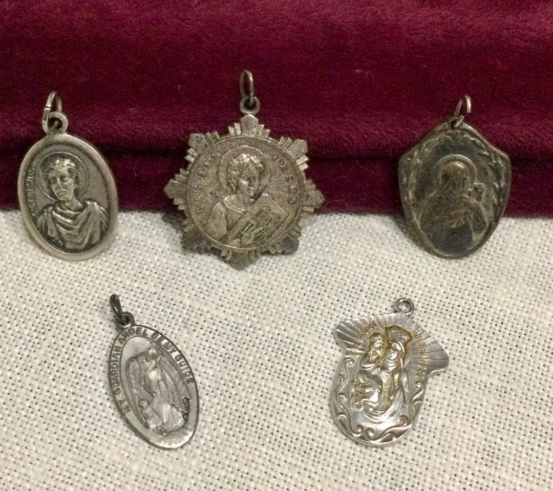LOT of 5 Older Vintage Catholic Religious Holy Medals - Etsy