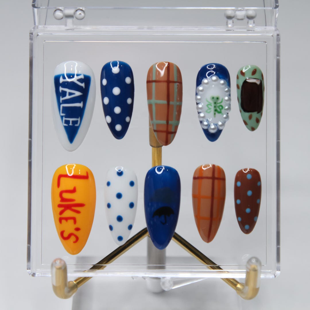 Gilmore Girls-inspired Press on Nails - Etsy