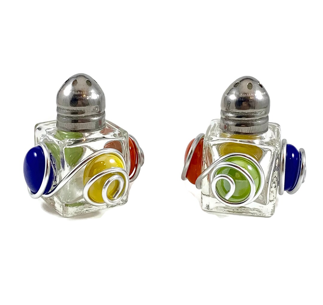 Beaded Mini Salt and Pepper Shakers: Wire Wrapped Kitchen Decor - Etsy