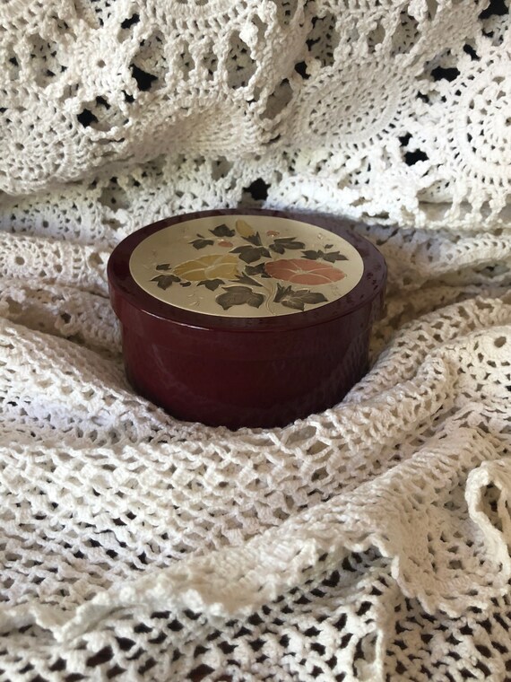 New In Box Vintage Avon IMARI Treasure Box ~ Burgundy… - Gem