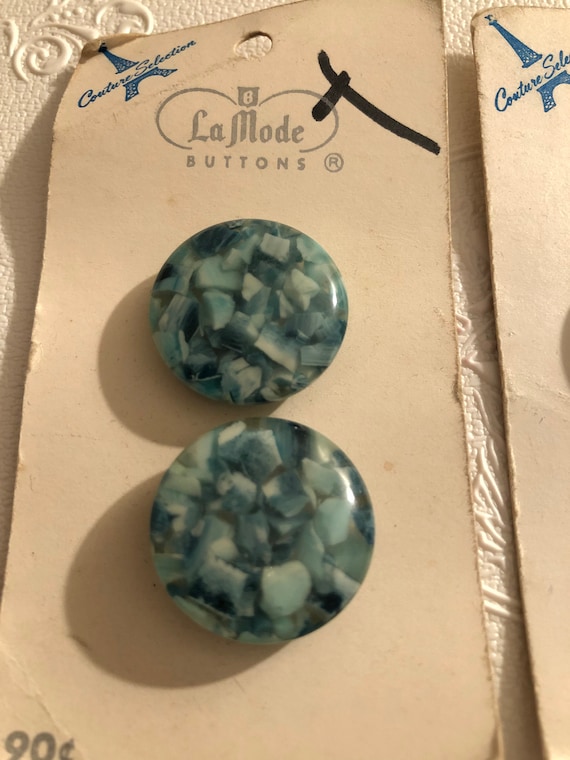 Never Used Beautiful Aqua Confetti Lucite La Mode Buttons on | Etsy