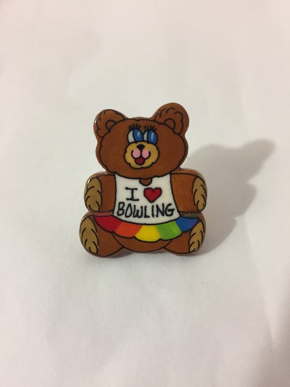 Adorable Vintage Bear Pin ~ Featuring A Cute Bear Wea… - Gem