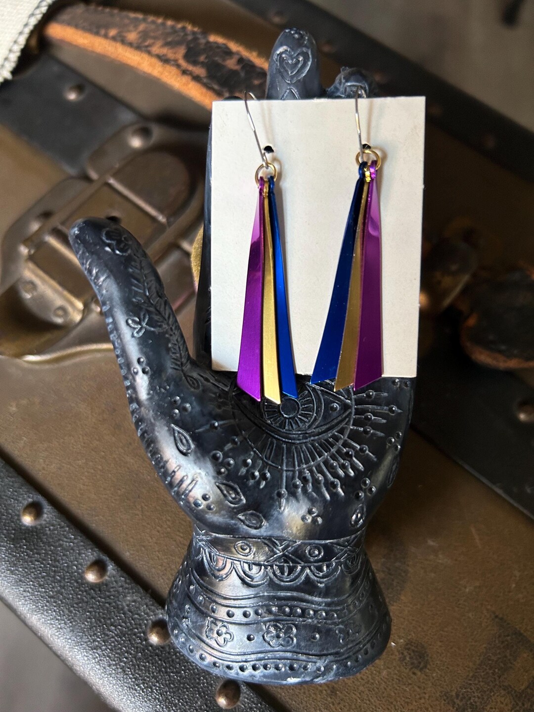 Vintage New Metallic Avon 1980's Dangling Show Stopper Earrings in ...