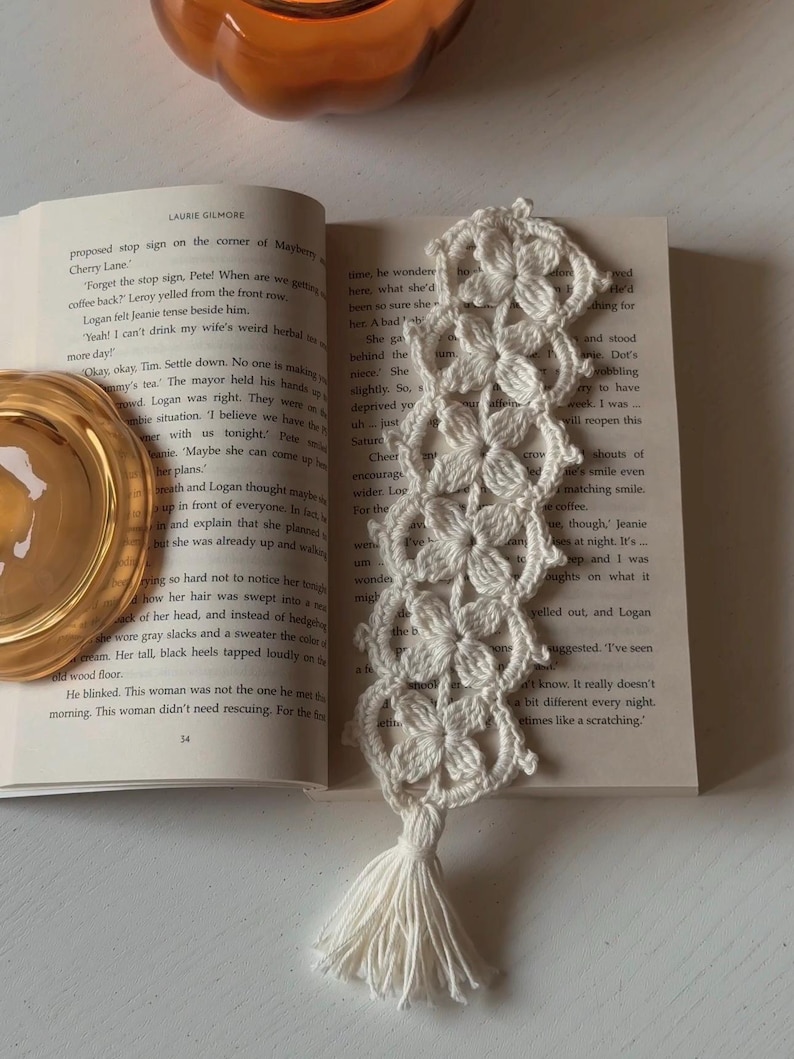Lace Bookmark Crochet Pattern PDF & Video Tutorial | Vintage Crochet ...