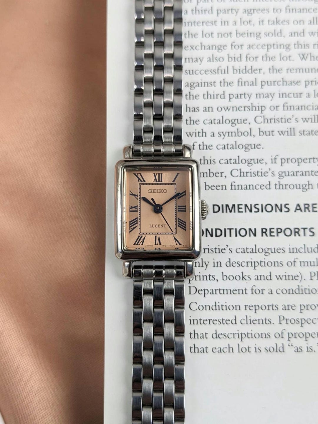 Seiko Lucent Salmon Dial Vintage Quartz 1F21-5D00 Square for Ladies ...