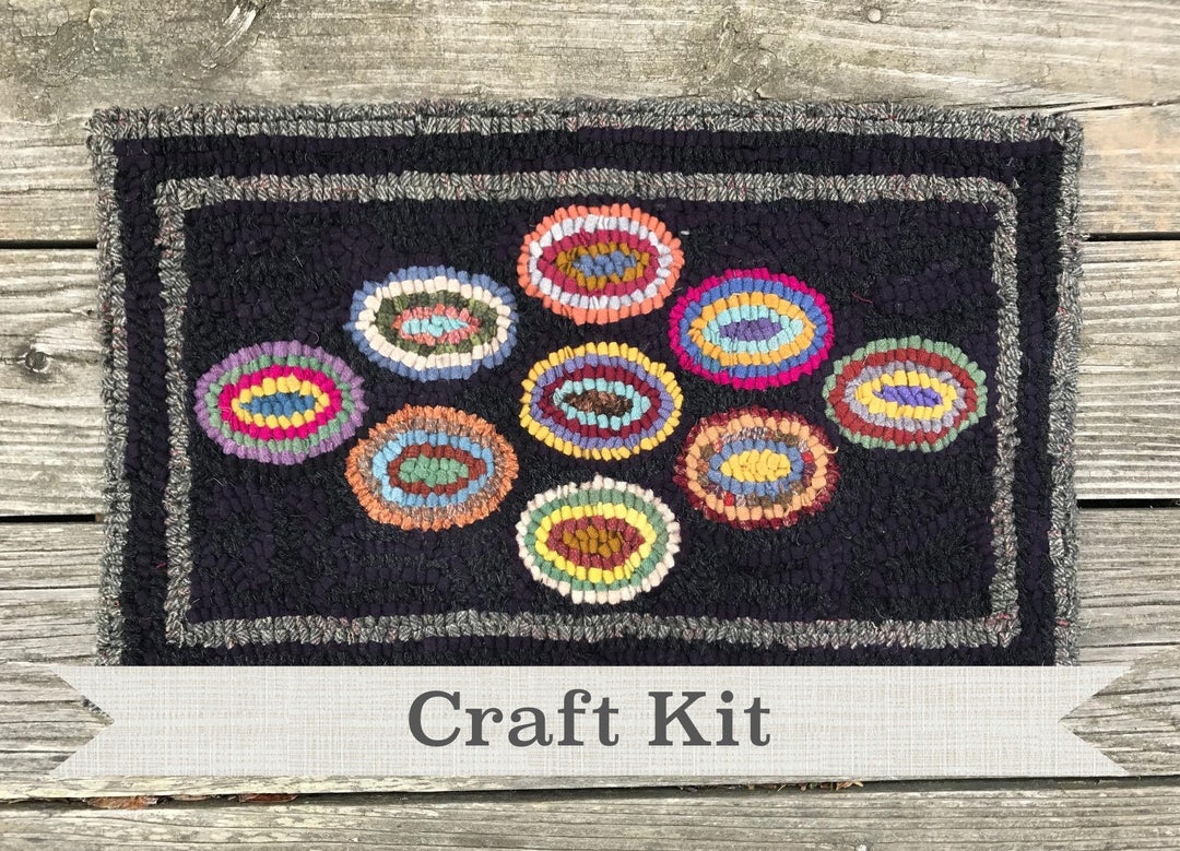 Rug Hooking Kit - Teach Yourself - Ovals Complete 12 by 21" Primitive ...