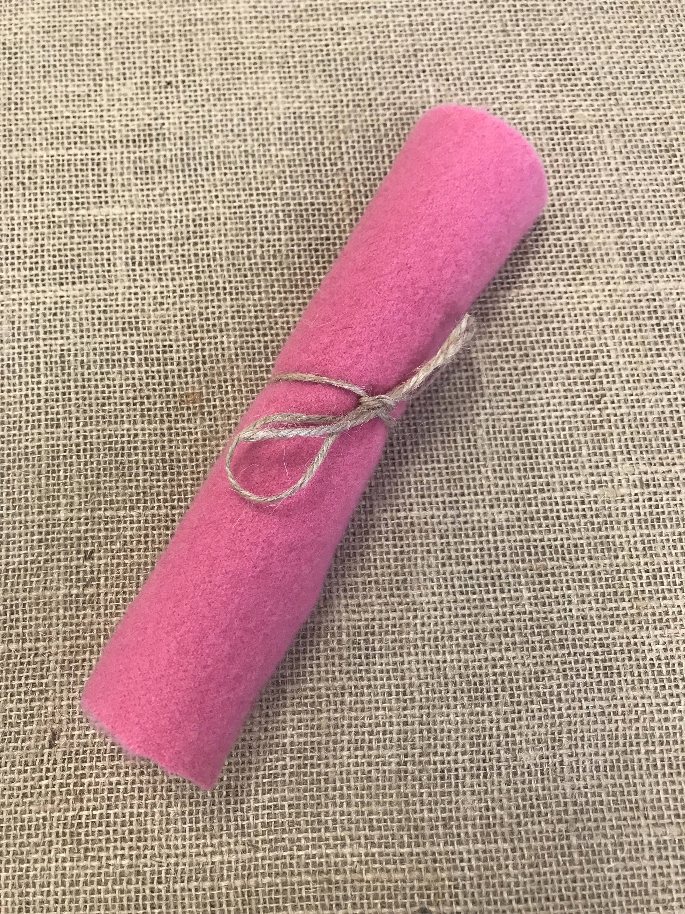 Rug Hooking Wool Strips or Swatch Bubblegum Pink 100% Wool - Etsy