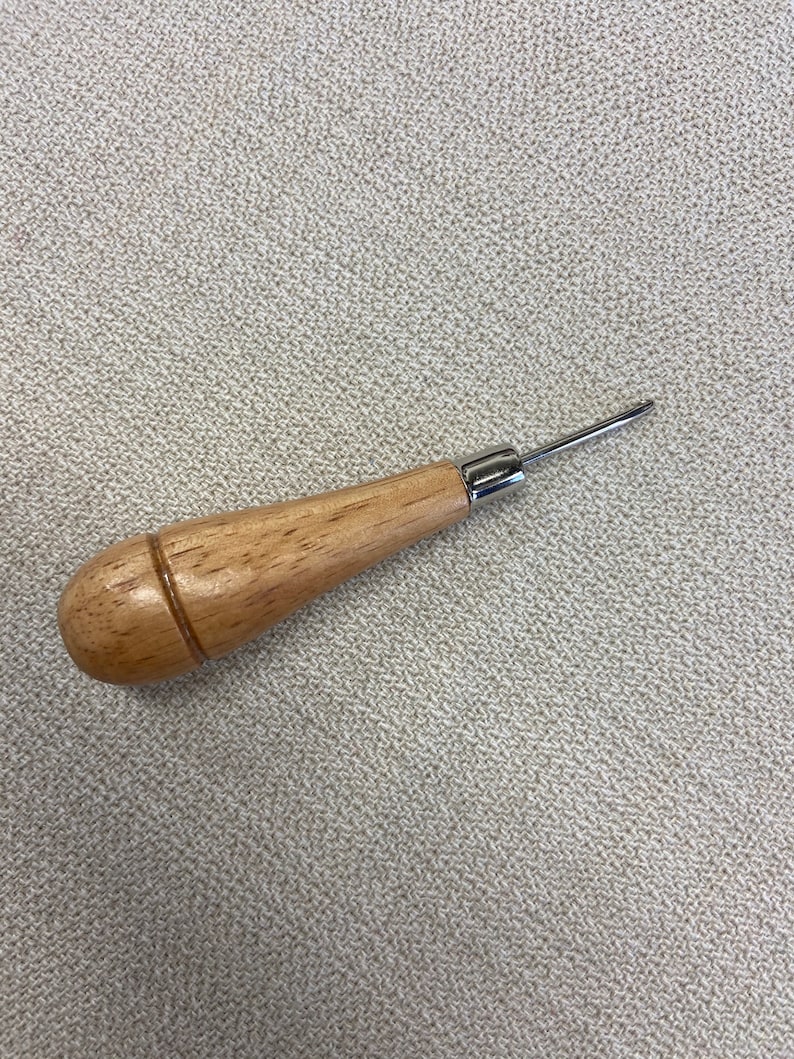 Wooden Rug Hook Tool for Primitive Rug Hooking and Rug Making - Free ...