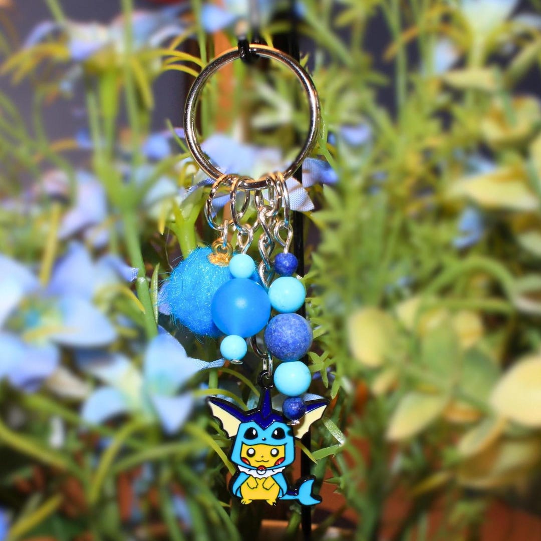 Vaporeon Poncho Pikachu Beaded Keychain - Etsy