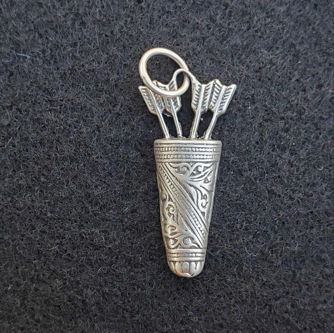 Sterling Silver Quiver Pendant - Etsy