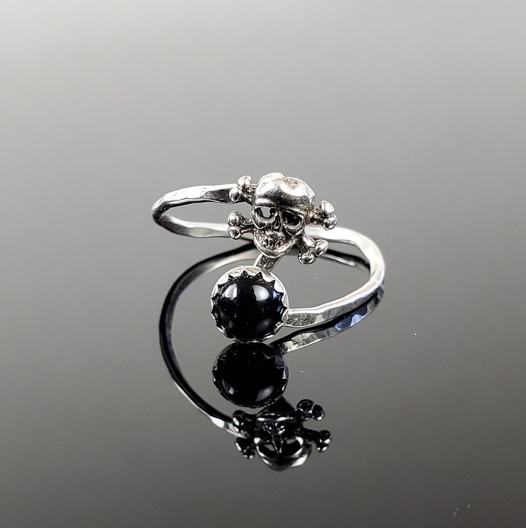 Sterling Silver Jolly Roger and Onyx Single Band Ring - Etsy