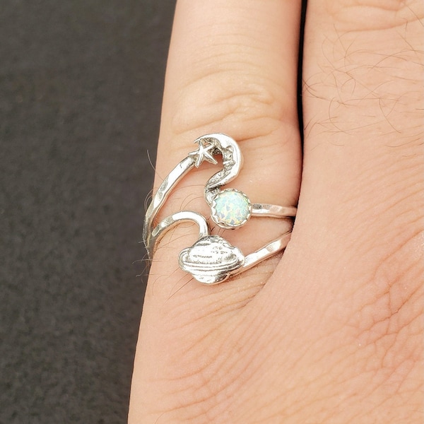 Planet Ring - Etsy