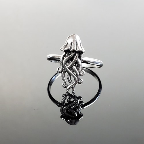 Sterling Silver Jellyfish Ring - Etsy