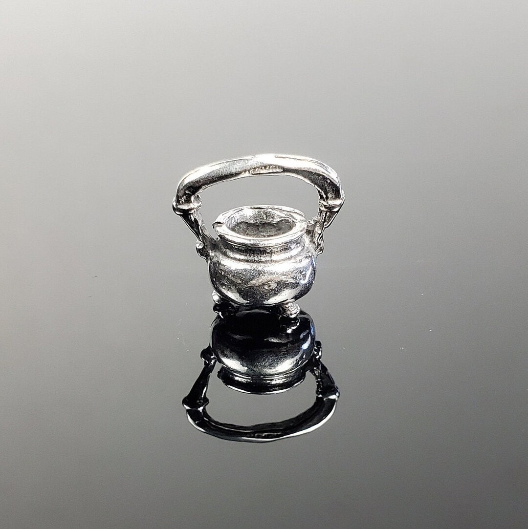 Sterling Silver Cauldron Pendant - Etsy