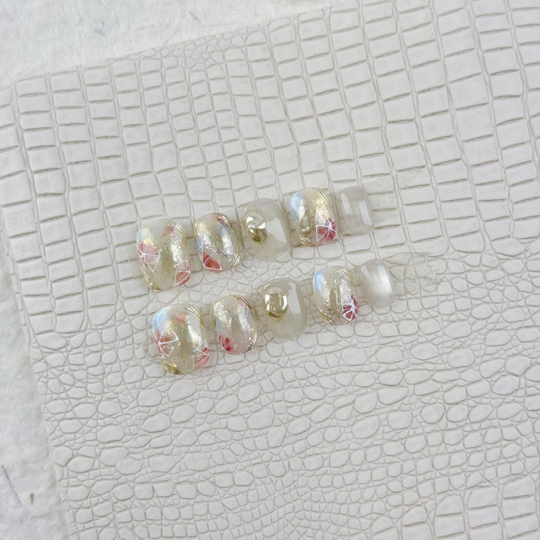 Transparent Base Short Square Press on Nails With Golden Glitter, Red ...