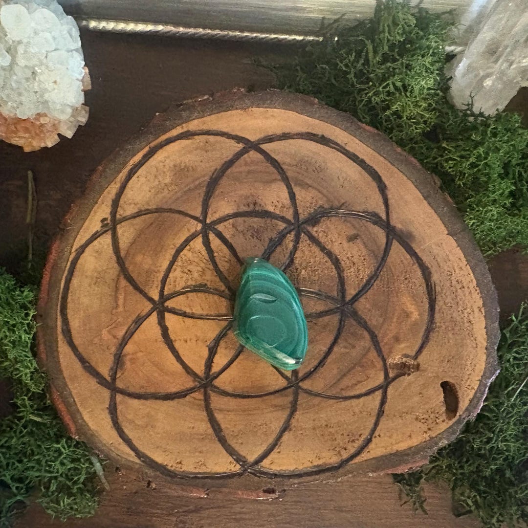 Seed of Life Altar With Malachite — Cemetery Wood & Sacred Geometry - Etsy
