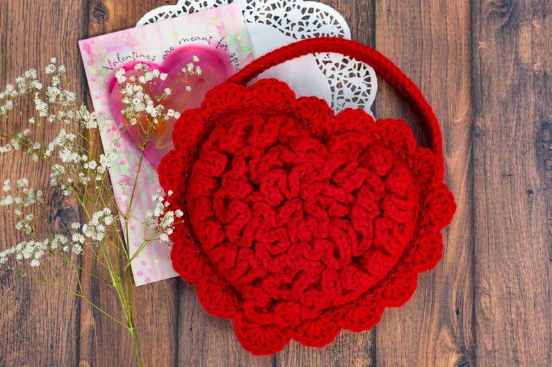 Crochet Clutch Pattern | PDF Instant Digital Download | Crochet Heart ...