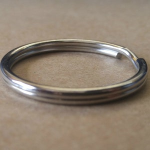 25 Large Key Rings - 1 1/4" Heat Treated & Lead Free - by Specialist ID ...