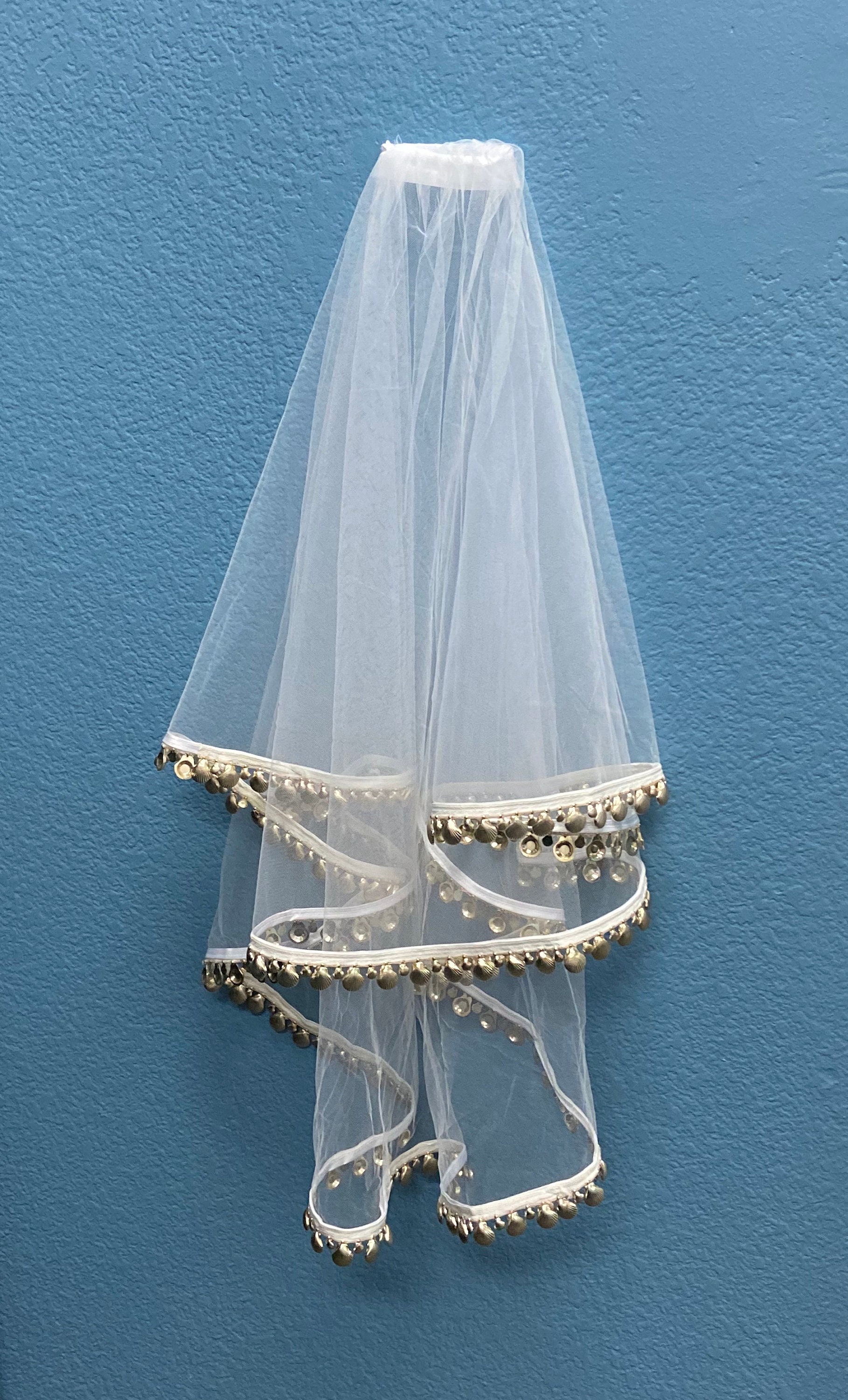 Bachelorette Party Sea Shell trim Veil Mermaid Bride veil | Etsy