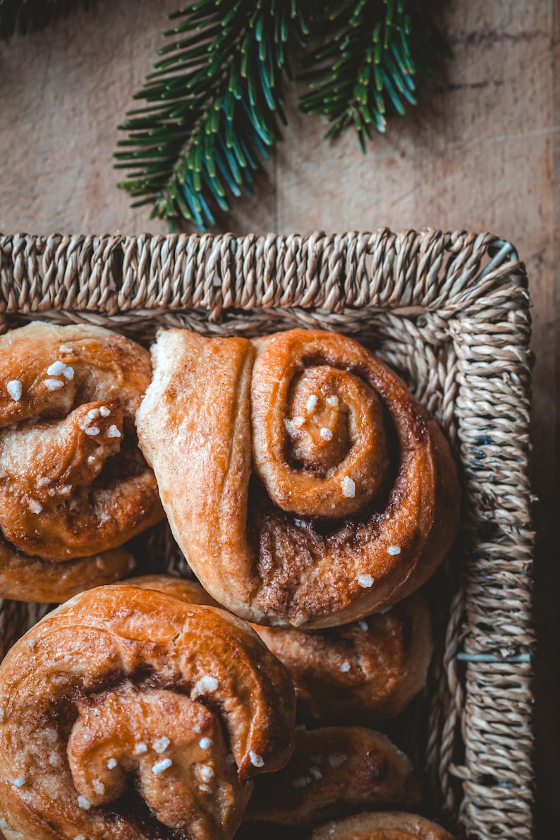 Hogweed Seed Cinnamon Rolls (kanelbullar) Recipe - Etsy