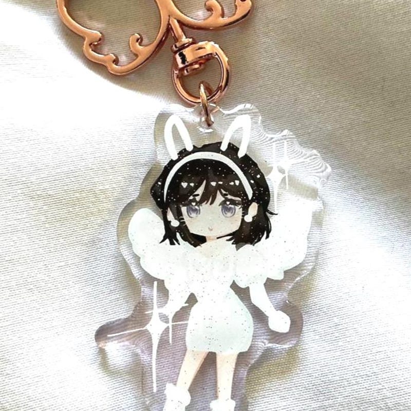Vivinos Alien Stage Merch - Etsy