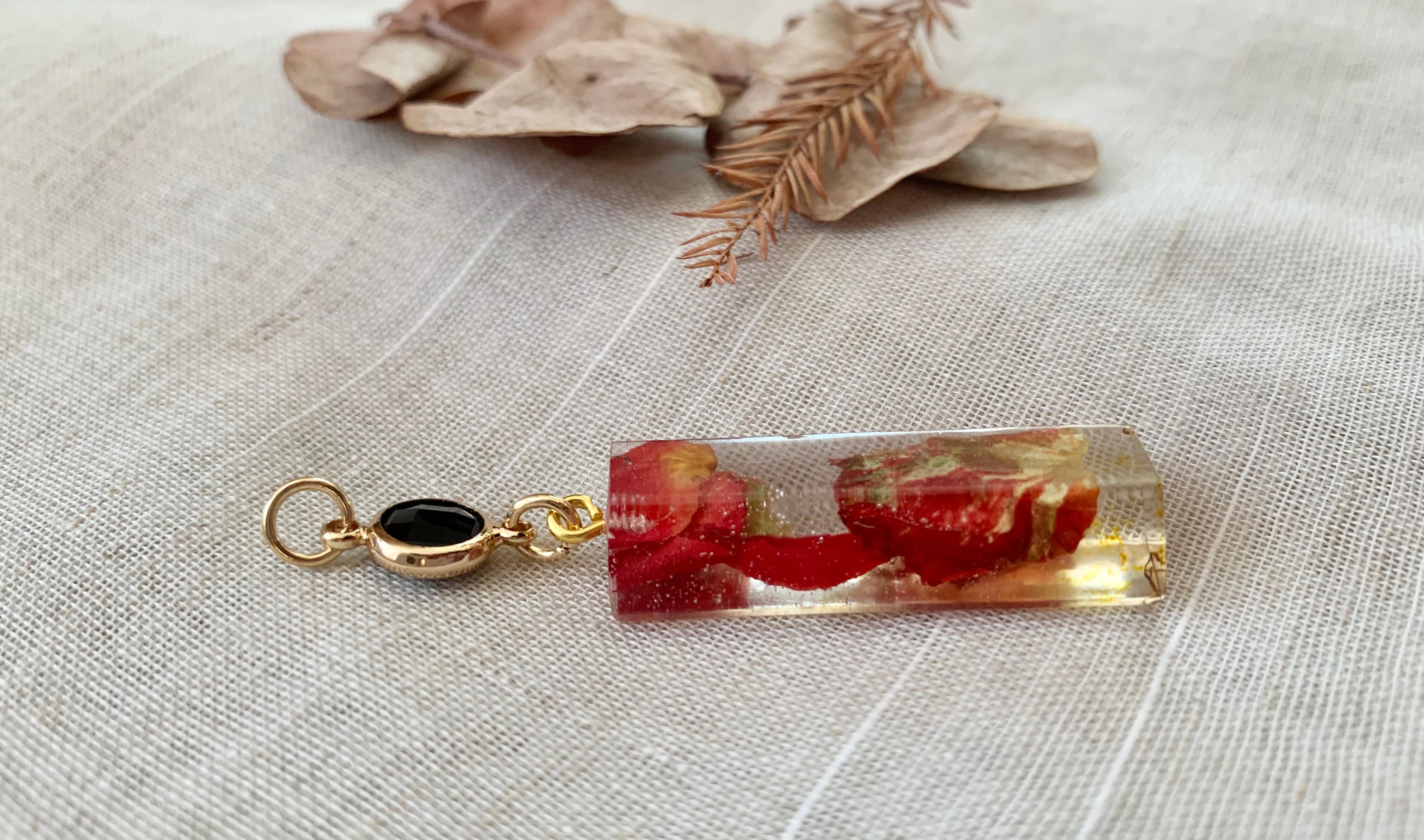 Red Rose Resin Crystal Charm Pendant, Dangle Pendant, Real Flowers ...