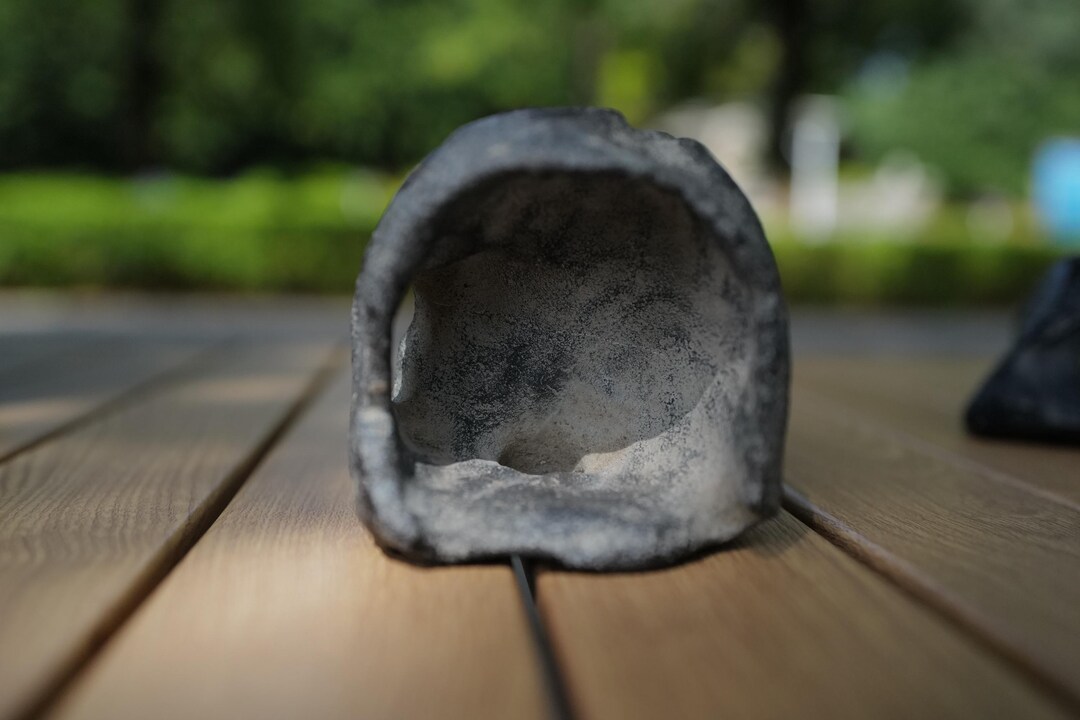 Cosmic Battle-worn Helm · Southern Taihu Scholar’s Stone#188083 - Etsy