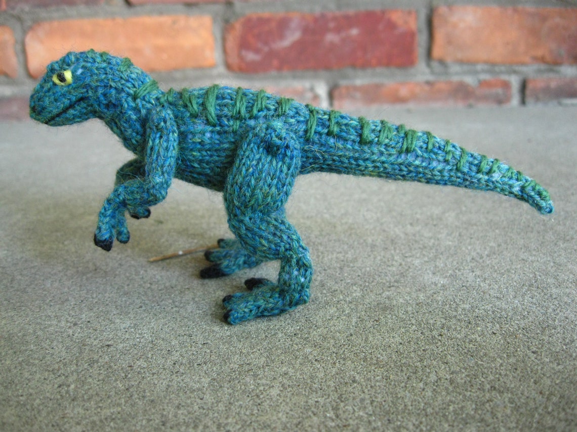 PATTERN- Tiny Knitted Velociraptor (jurassic World) - (knitting Pattern ...