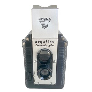 Vintage Twin Lens Film Camera - Vintage Argus Argoflex Seventy-five TLR ...
