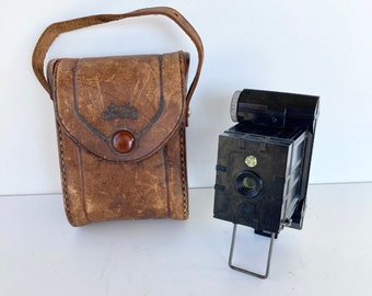 Vintage Film Camera Rare Universal Roamer II 620 Film Camera 1930's ...