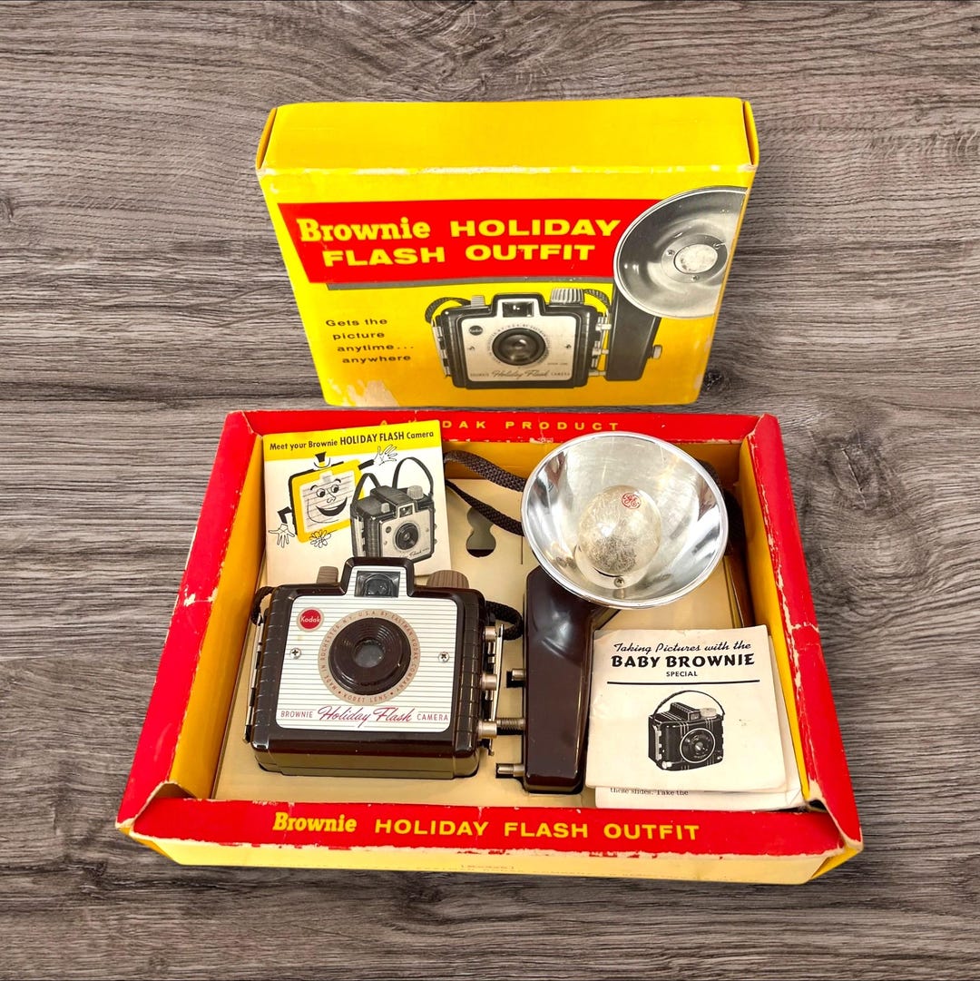 Vintage Film Camera Kodak Brownie Holiday Flash Camera Outfit - Etsy