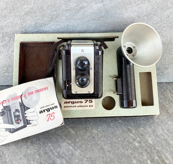 Vintage Twin Lens Reflex Film Camera Argus 75 Camera Outfit | Etsy