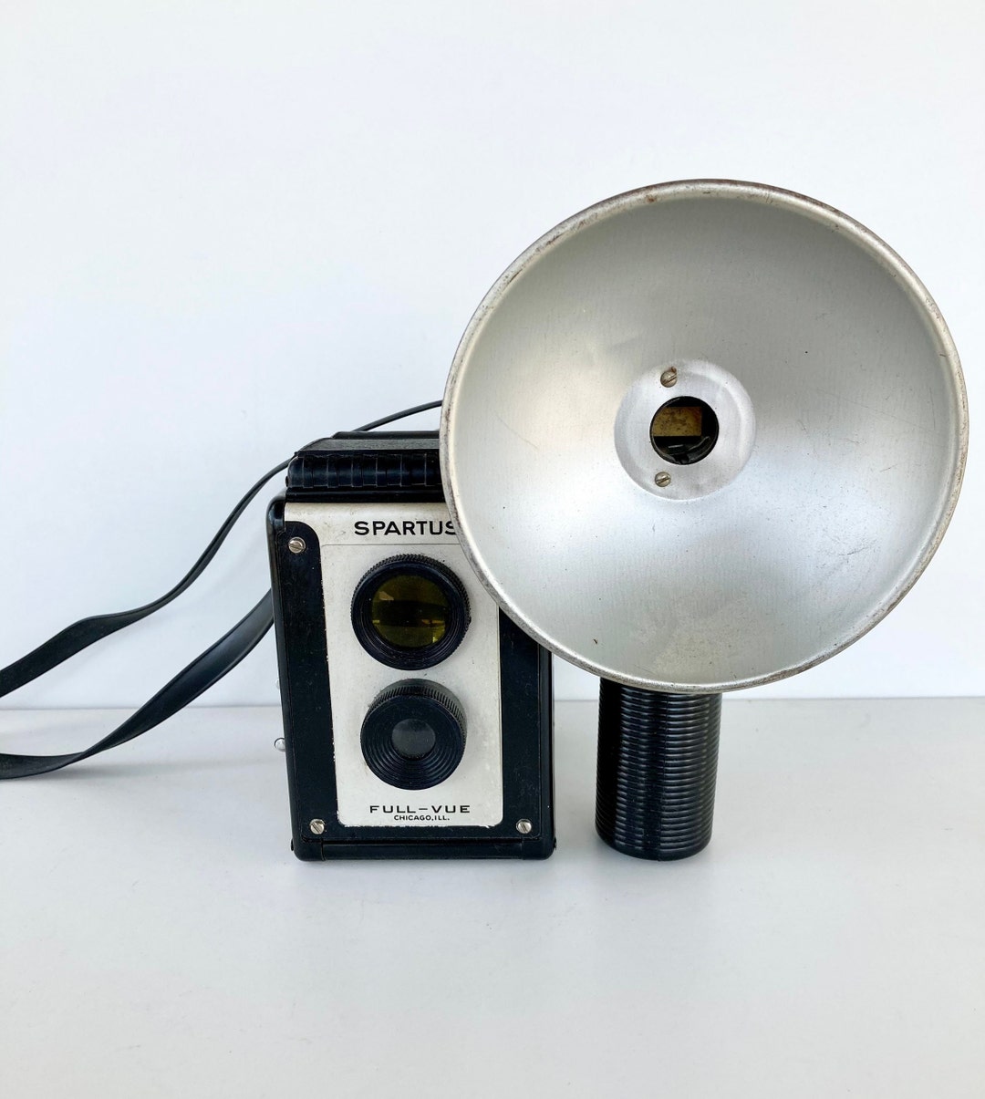 Vintage Film Camera - Vintage Spartus Full Vue Box Twin Lens Camera ...