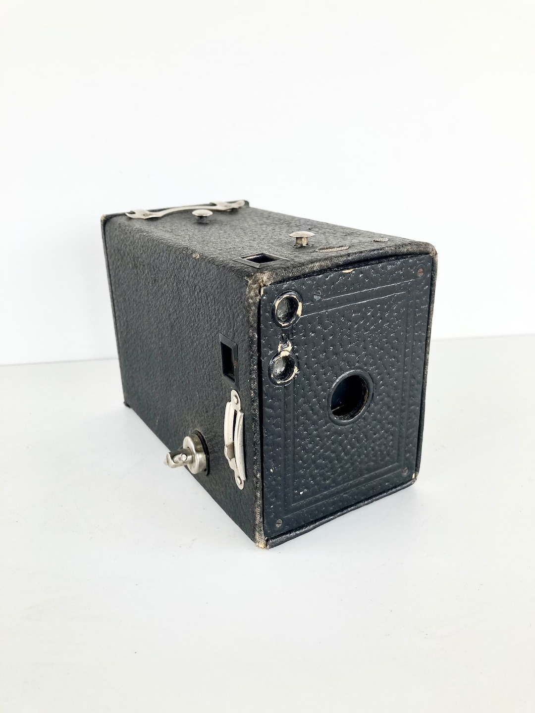 Vintage Box Camera Vintage Kodak No 2 Brownie Model Box Camera - Check ...