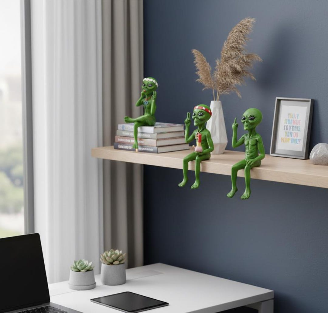 Alien Desk Decor, Whimsical Space Figurines, Fun Home or Office ...