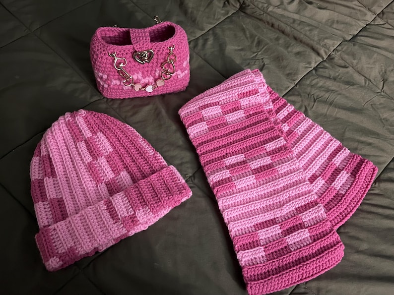 Hat, Infinity Scarf and Handbag Set - Etsy