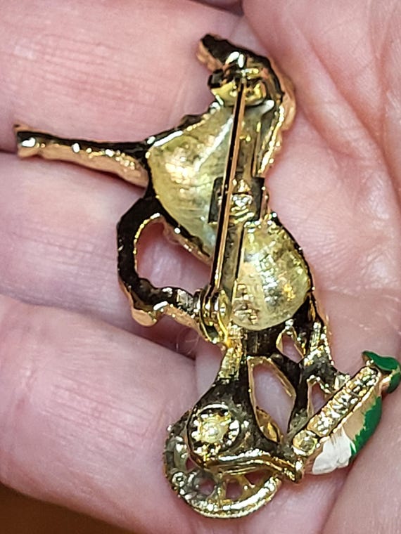 Vintage Gerrys Jockey and Horse Racing Brooch Wheel M… - Gem