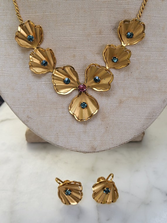 Vintage Bugbee Niles 1940s Necklace and Earring Set - Gem