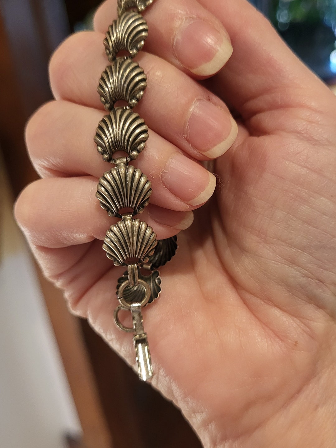 Beau Sterling Silver Clamshell Design Bracelet/1940s Sterling Clamshell ...