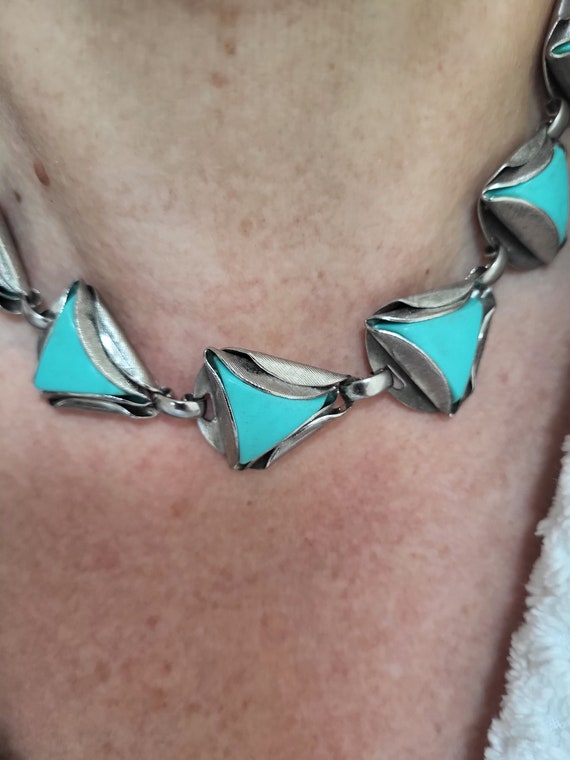 1950s Triangle Retro Turquoise blue and Silverstone C… - Gem