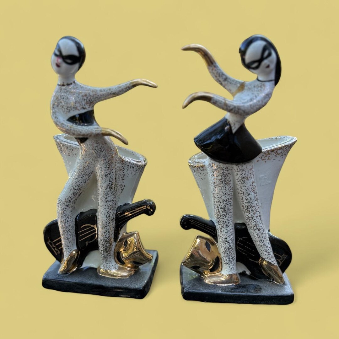 Vintage Harlequin Vases - Etsy