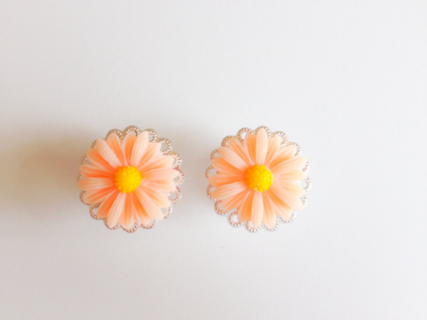 1/2 Ear Plugs 8 Colors 14mm 9/16 Gauged Earrings - Etsy