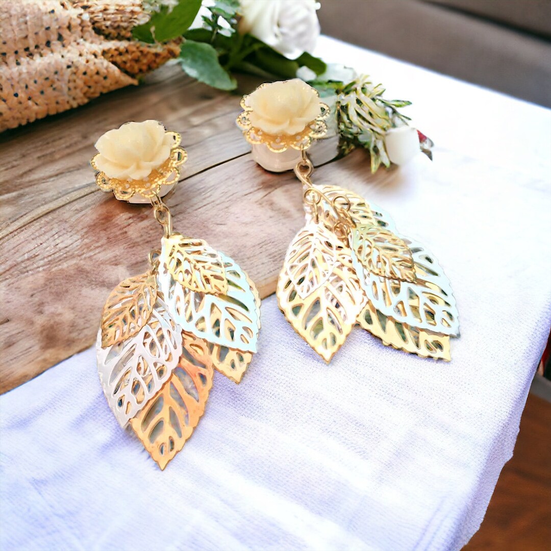 Gold and Silver Dangle Drop Plugs With 15 Rose Colors Fancy Hider Ear ...